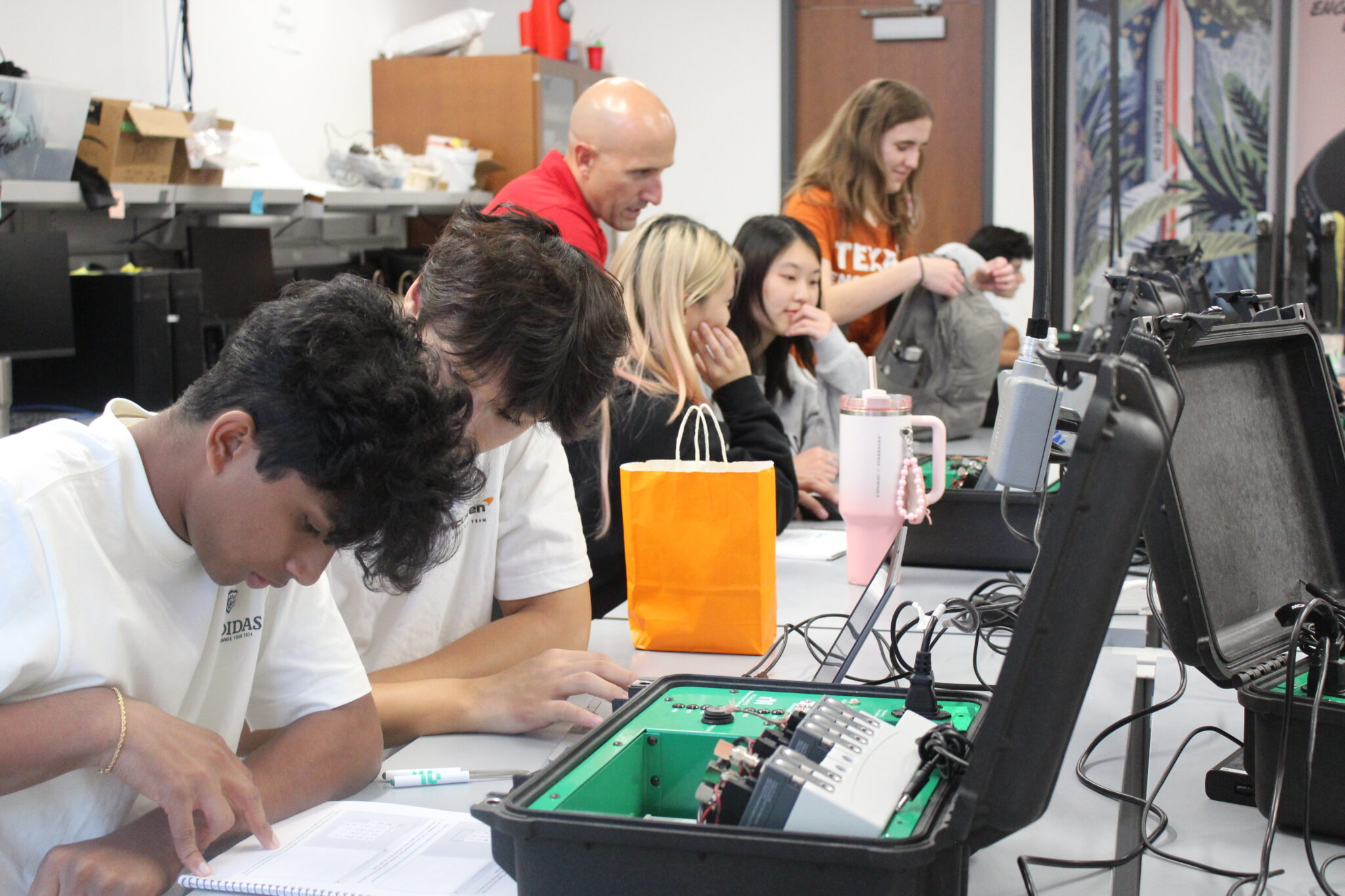 Texas Rocket Engineering Lab | The University of Texas at Austin ...